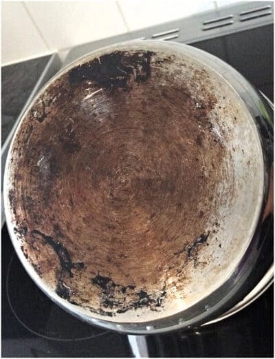 Best Pot Bottom Cleaning Tip - Yummieliciouz