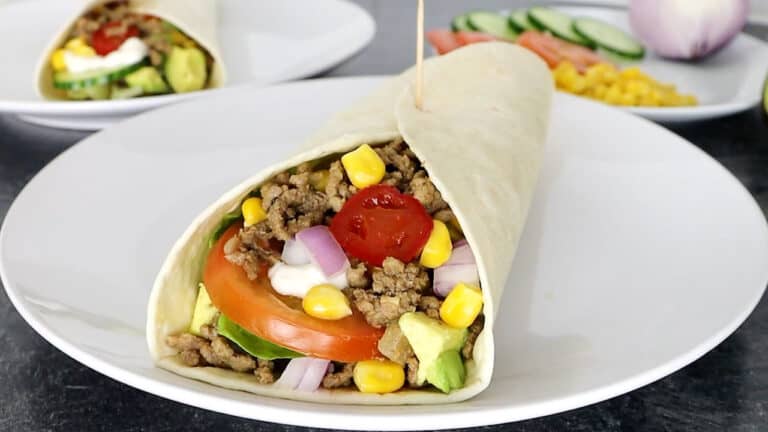 Tortilla Wrap (Easy & Healthy) - Yummieliciouz