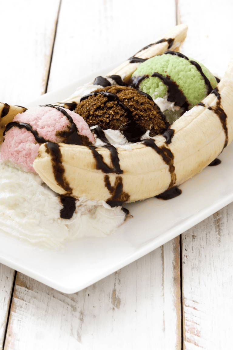 Banana Boat Ice Cream - Yummieliciouz